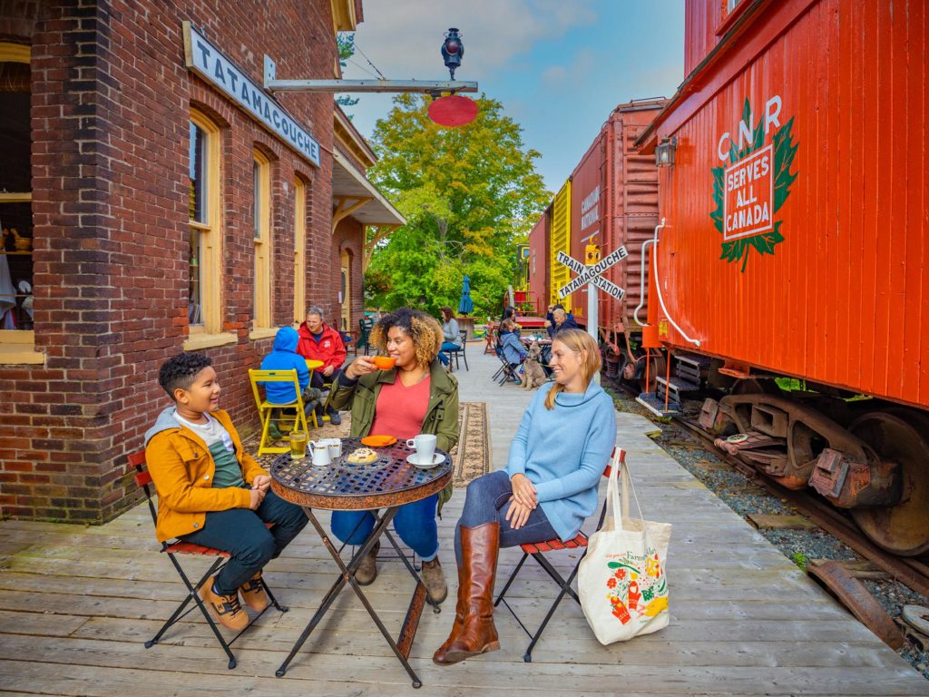 Tatamagouche Railway Dining Car at Train Station Inn - Tourism Nova Scotia
